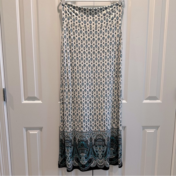 Max Studio | Skirts | Max Studio Paisley Boho Maxi Long Skirt M | Poshmark